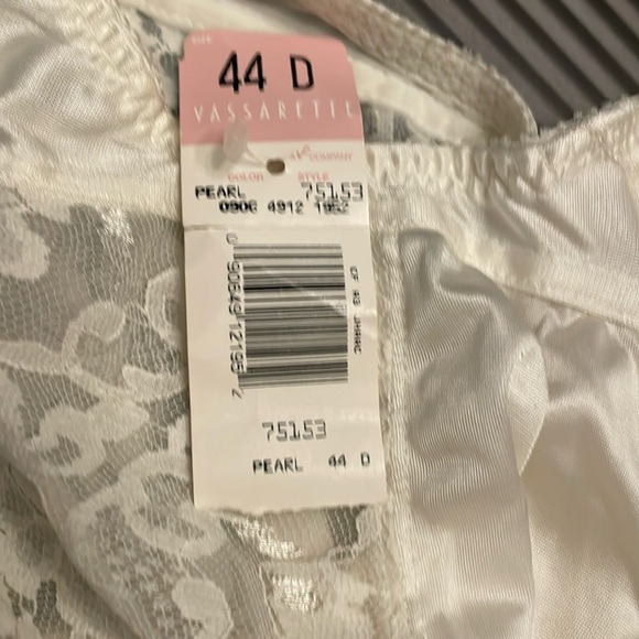 vassarette | Intimates & Sleepwear | Vasserette Pearl White Satin ...
